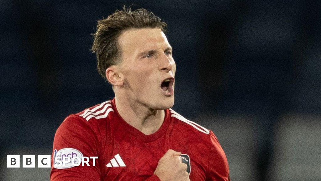 Ayr United 2-2 Queen's Park: Ruari Paton's stoppage time goal earns ...