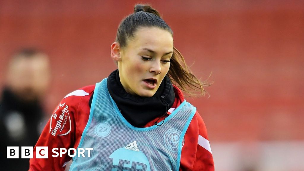 Maria Francis-Jones: Wales defender joins Burnley from Manchester City ...