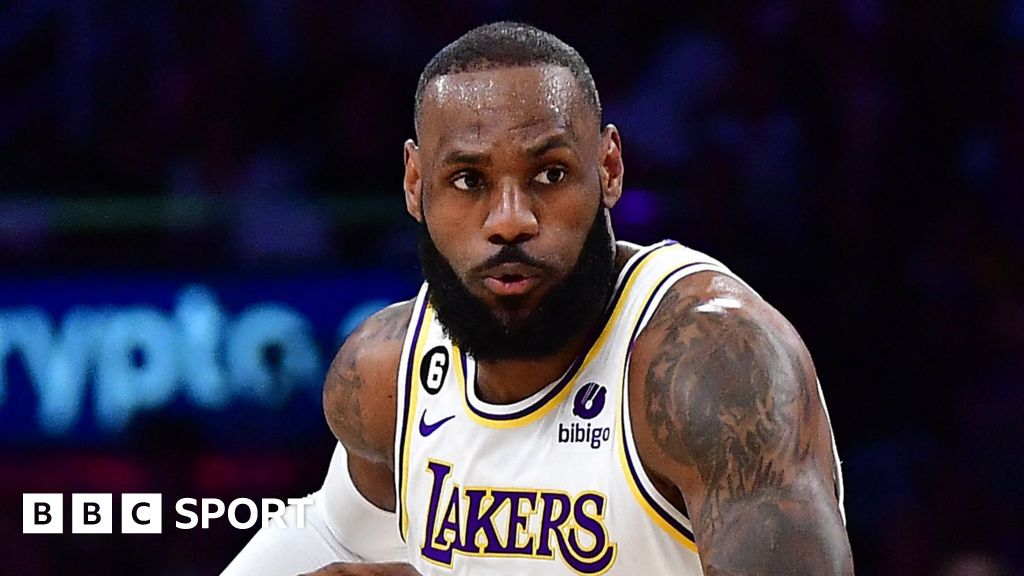 NBA play-offs: Le Bron James helps LA Lakers go 2-1 up against Golden ...