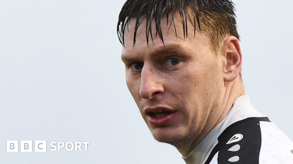 Bromley: Defender Jake Goodman joins National League club - BBC Sport