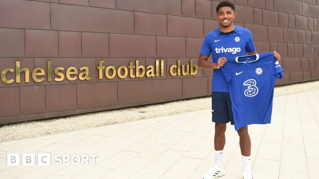Wesley Fofana: Chelsea sign 21-year-old French defender from Leicester ...