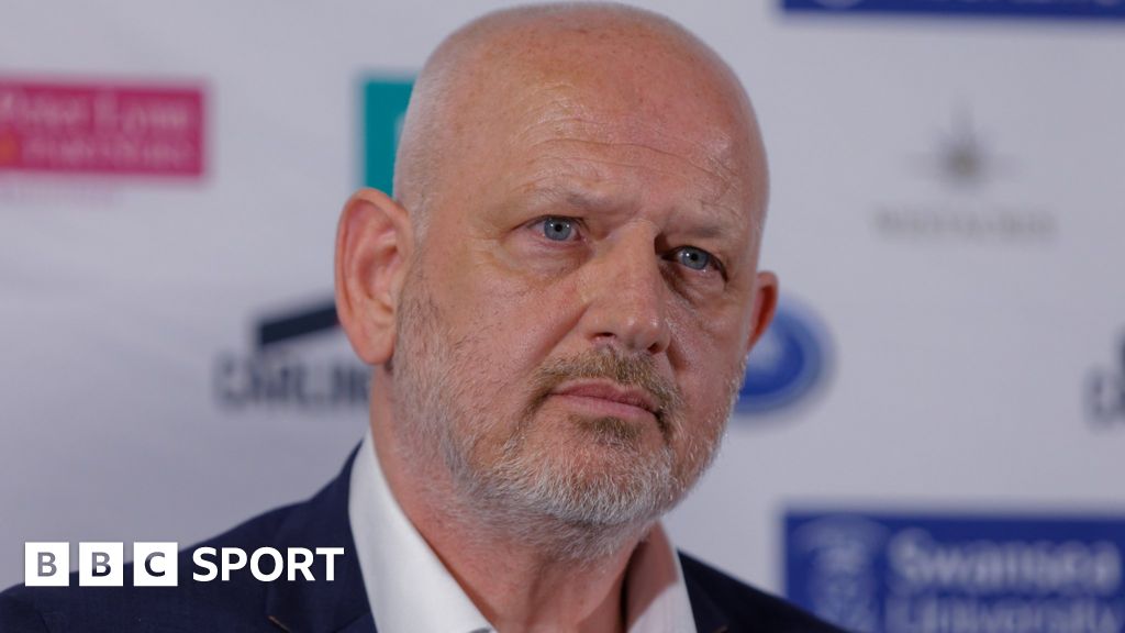 Julian Winter: Blackpool appoint ex-Swansea City chief executive as new ...