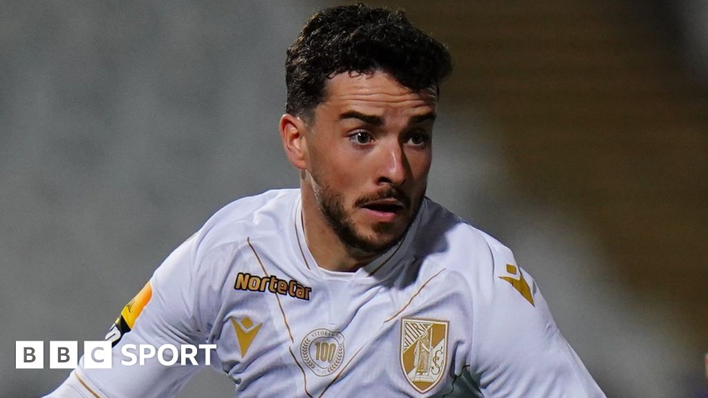 Mikey Johnston: Celtic winger receives first Republic of Ireland call ...