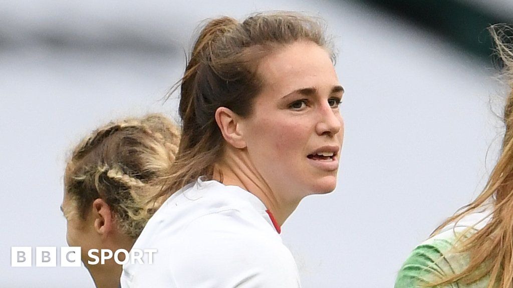 England 25-23 France: I felt final-kick pressure - Emily Scarratt - BBC ...