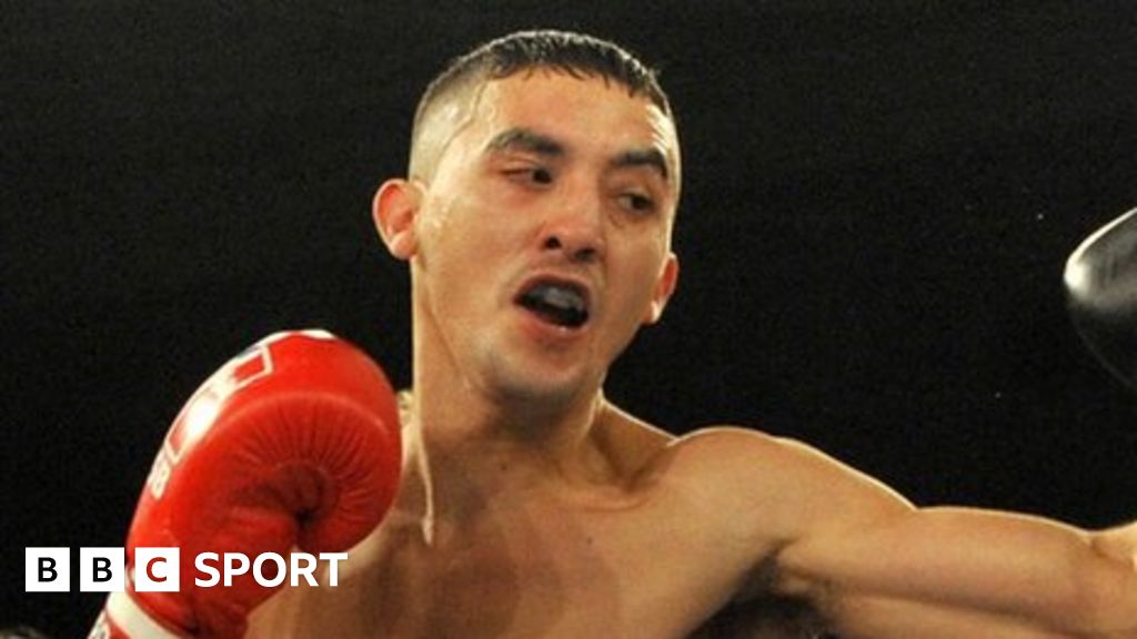 Andrew Selby wins on professional debut - BBC Sport