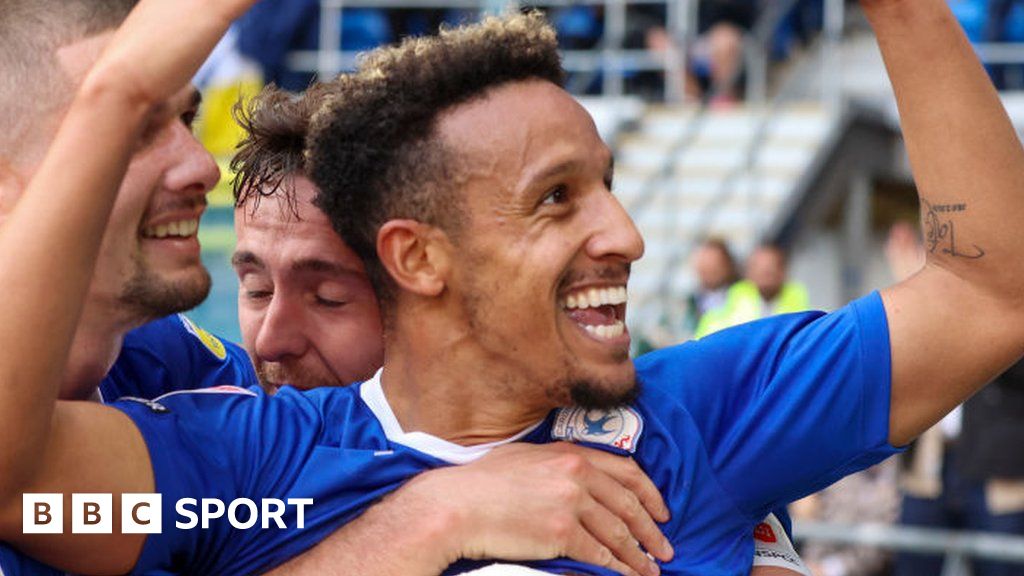 Callum Robinson: Late draw against Burnley 'feels like a win' says ...
