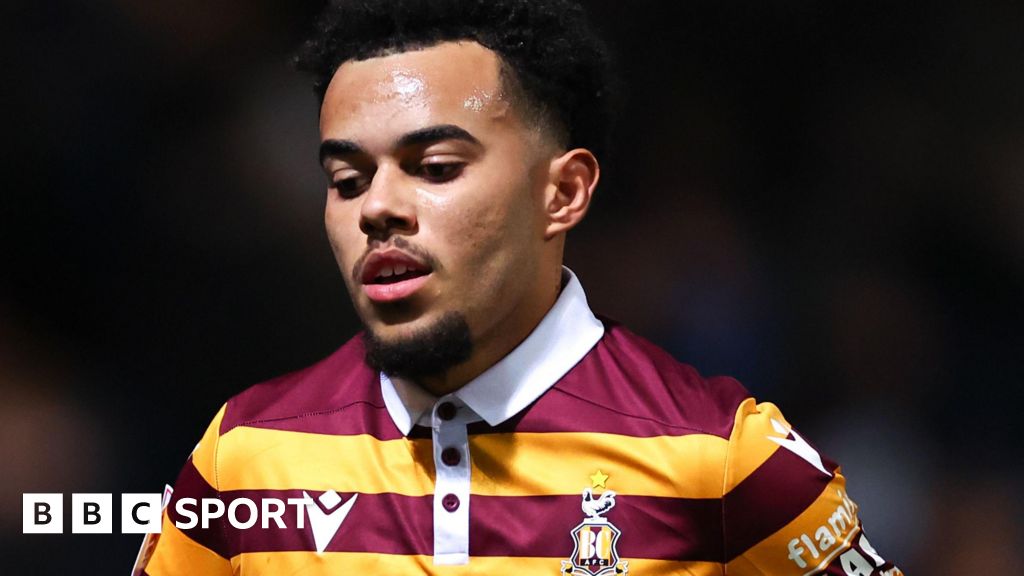Tyreik Wright: Bradford City re-sign Plymouth Argyle winger - BBC Sport