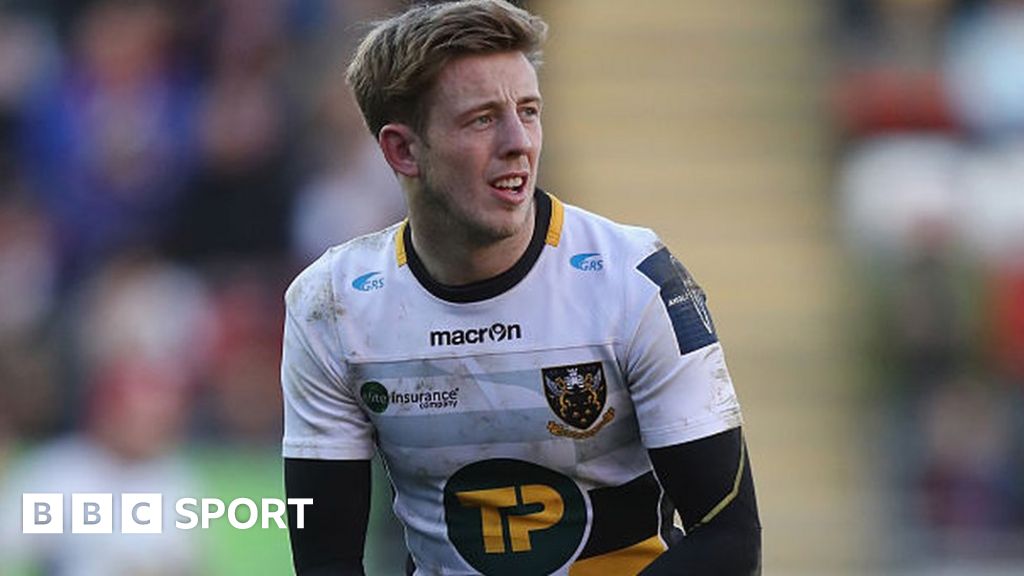 Sam Olver: Worcester Warriors sign Northampton Saints fly-half for 2017 ...