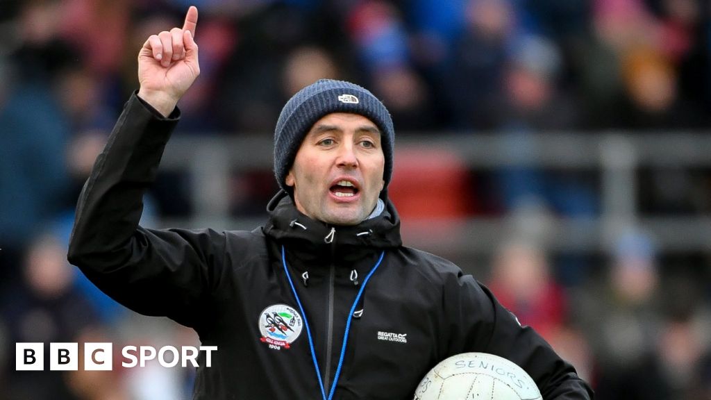 Karl Lacey: Donegal great to remain Kilcoo boss for 2024 season - BBC Sport