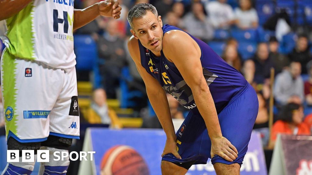 BBL Cup: Sheffield beat Newcastle to top North group - BBC Sport