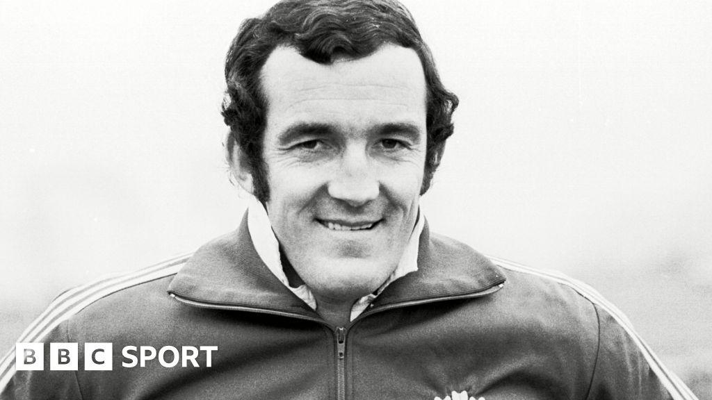 Obituary: Legendary Wales and British and Irish Lions fly-half Phil ...