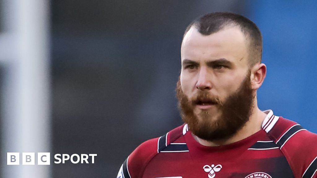 Super League: Wigan 34-6 Wakefield - Jake Bibby hat-trick helps ...