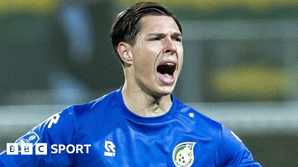 Ivor Pandur: Hull City sign Croatian goalkeeper from Fortuna Sittard ...