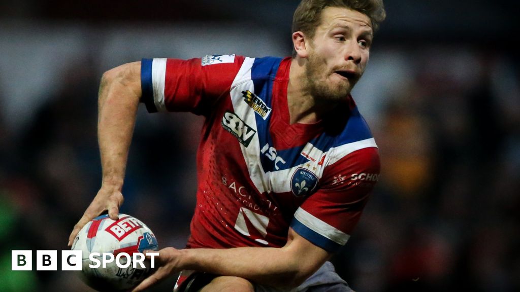 Kyle Wood: Wakefield Trinity hooker signs new contract until 2020 - BBC ...