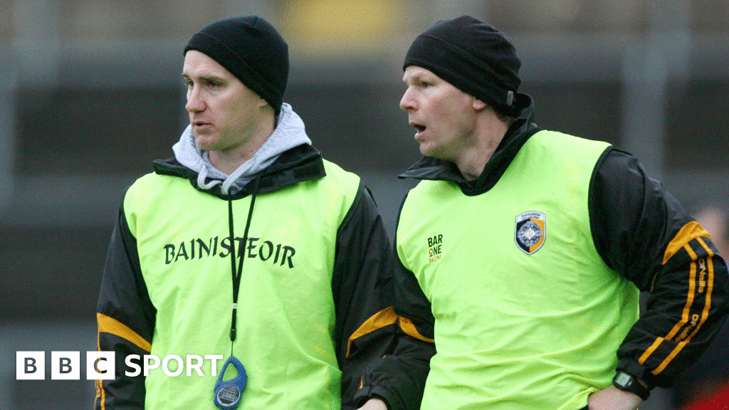 Gareth O'Neill takes over as Crossmaglen manager - BBC Sport