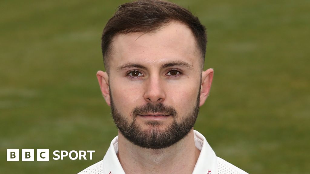 County Championship: Gareth Harte century revives Durham hopes - BBC Sport