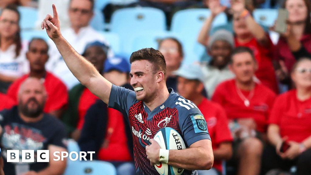 United Rugby Championship: Bulls 22-27 Munster - Four-try visitors win ...