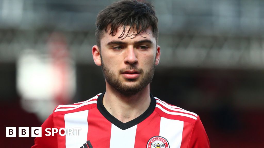 Reece Cole: Macclesfield Town sign Brentford midfielder on loan - BBC Sport