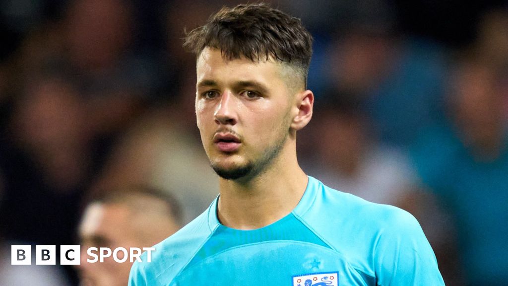 James Trafford: Burnley sign Manchester City goalkeeper in four-year ...