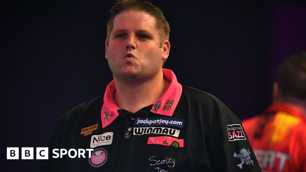 BDO World Darts: Scott Mitchell bids to rediscover title-winning form ...