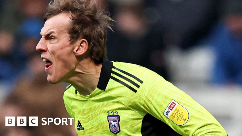 Christian Walton: Ipswich Town sign Brighton goalkeeper on permanent ...