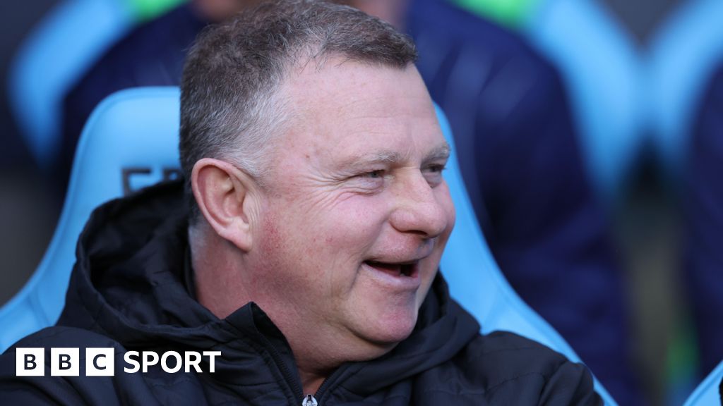 Mark Robins returning to Coventry to collect honorary doctorate - BBC Sport