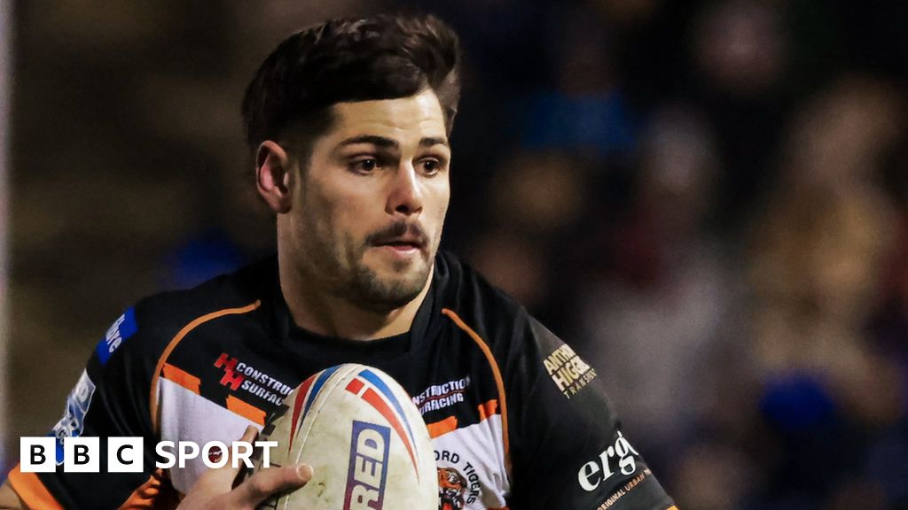 Jake Mamo: Castleford Tigers centre free to play after ban rescinded ...