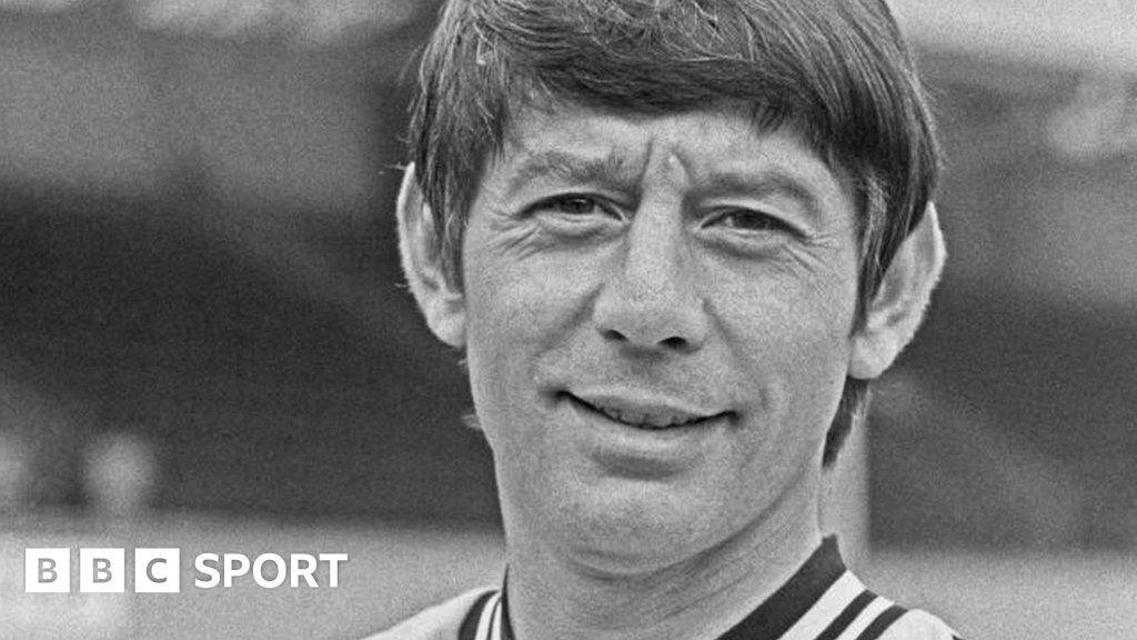 Sammy Chung: Former Wolverhampton Wanderers boss dies aged 90 - BBC Sport