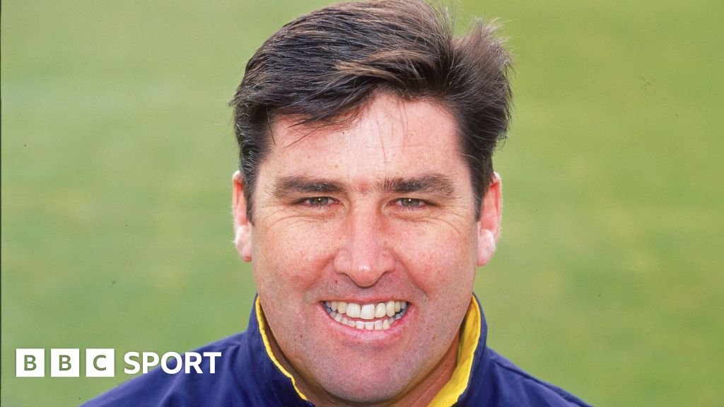 John Derrick: Former Glamorgan coach and player dies at the age of 54 ...