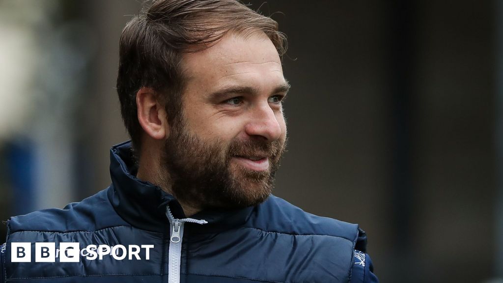 Brett Pitman: Eastleigh agree loan deal for Bristol Rovers striker ...