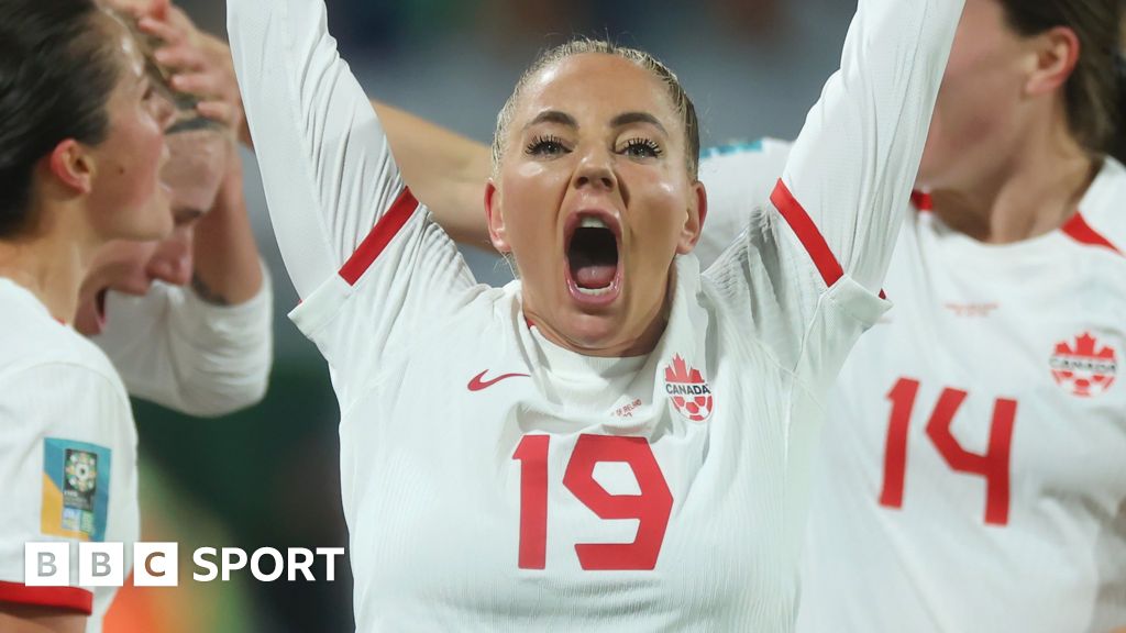 Women's World Cup: Canada end Republic's hopes of progression - BBC Sport
