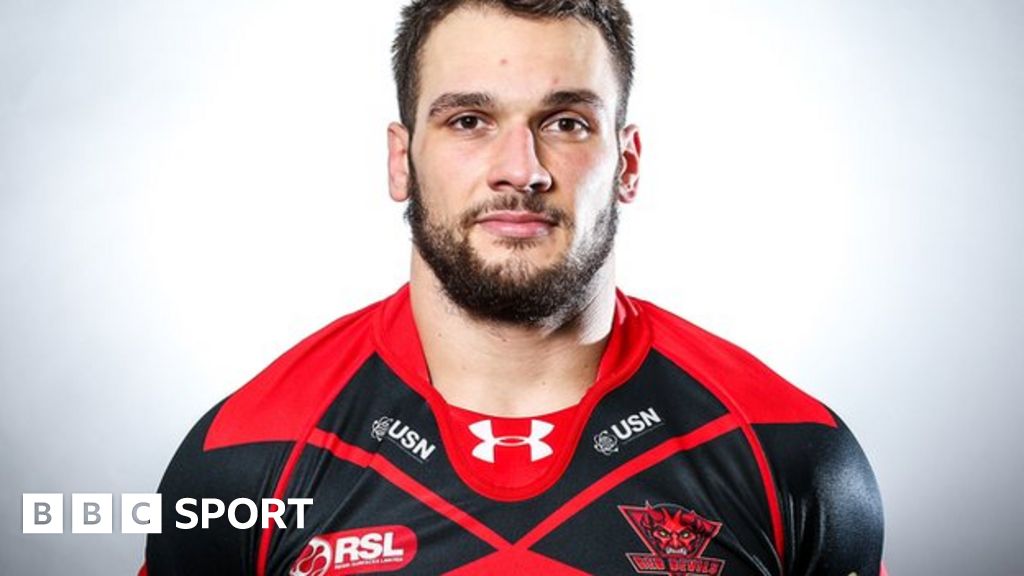 George Griffin: Salford Red Devils forward signs new deal - BBC Sport