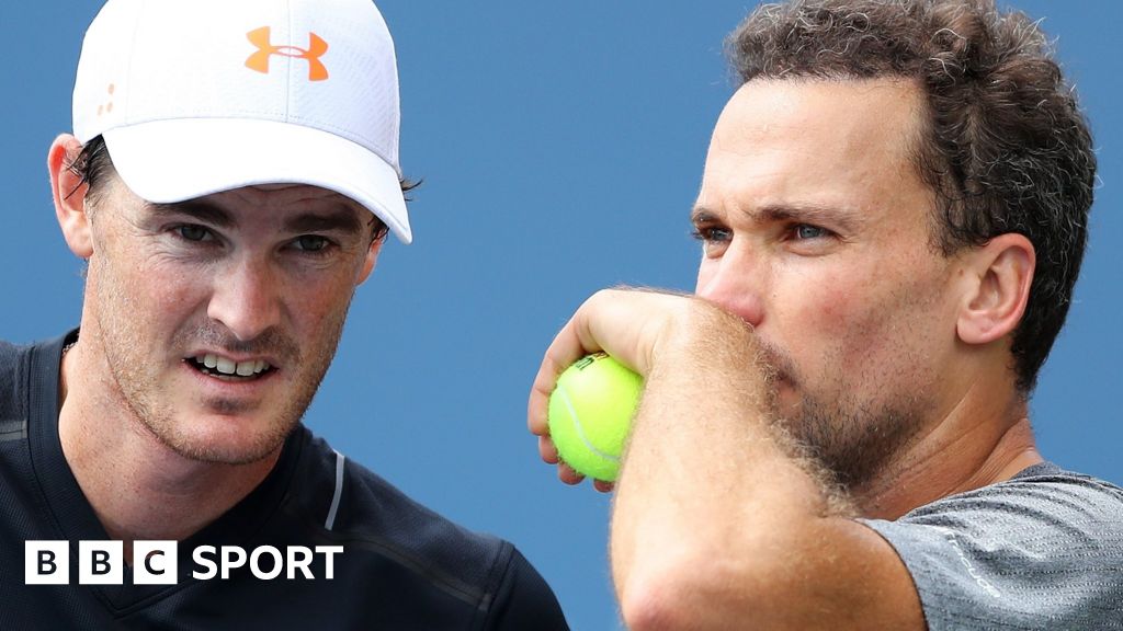 US Open 2017: Jamie Murray and Bruno Soares reach second round - BBC Sport