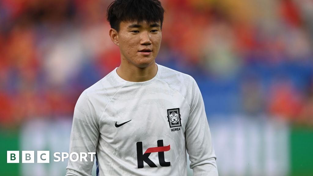 Yang makes South Korea debut - BBC Sport