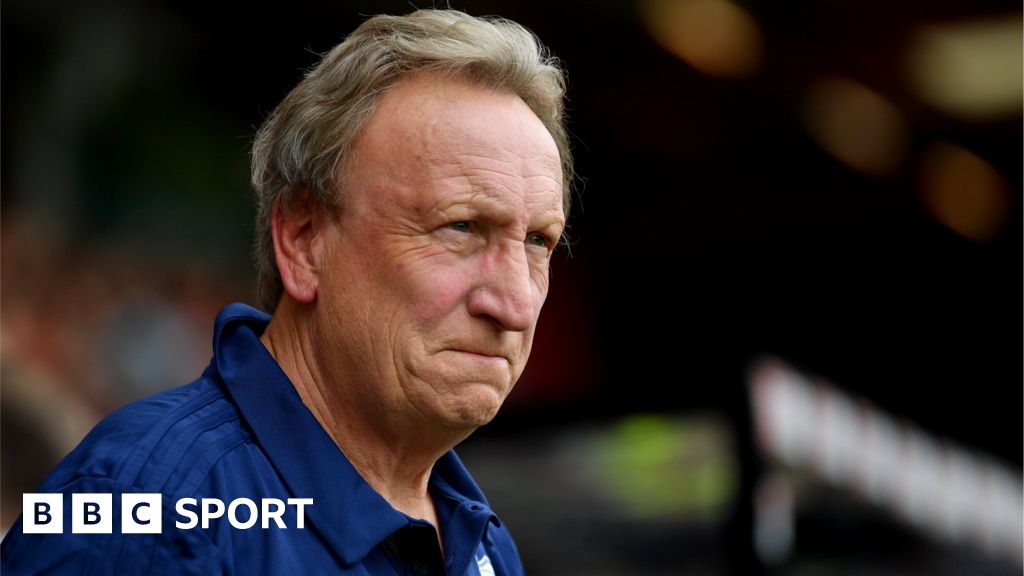 Neil Warnock: Cardiff manager admits scoring concerns - BBC Sport