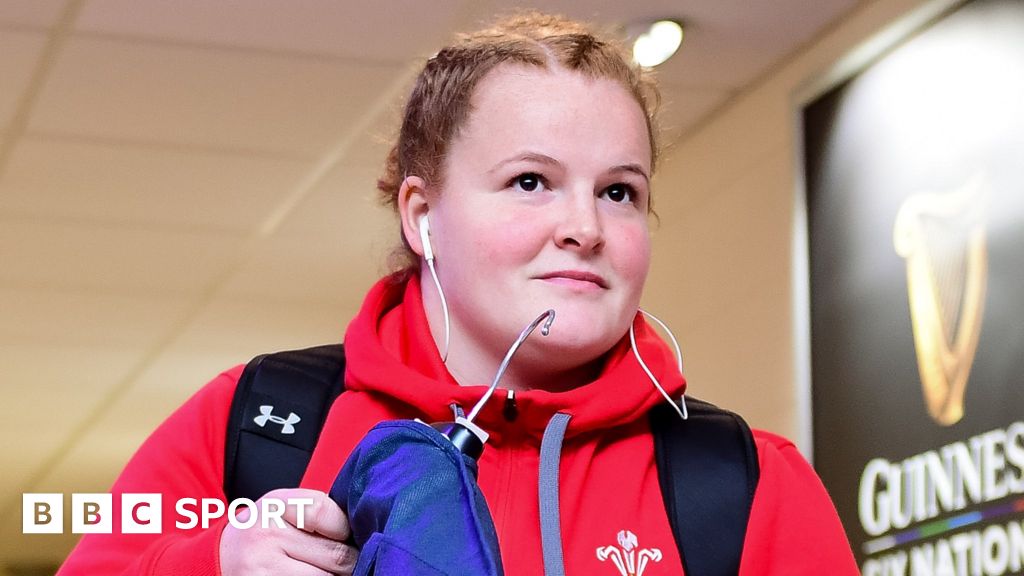 Cara Hope: Wales prop joins Gloucester-Hartpury Women - BBC Sport