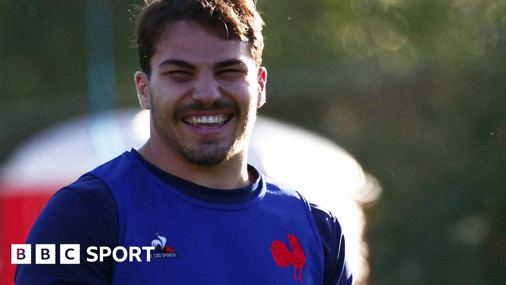 Antoine Dupont: France captain 'very active in training' before ...