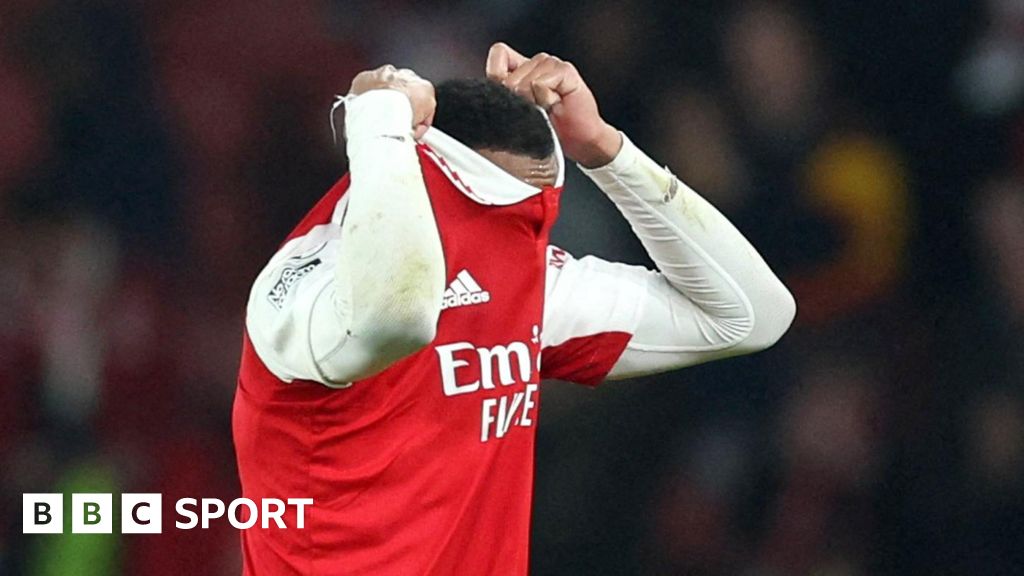 'Arsenal aren't bottling it' - Gunners urged to keep faith - BBC Sport