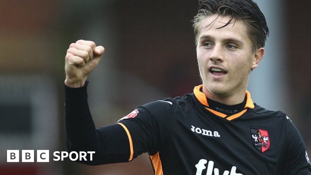 Tom Nichols: Exeter City turn down offers for leading scorer - BBC Sport
