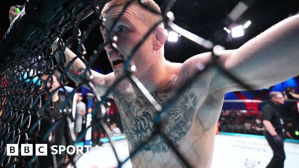 UFC: Chris Duncan on signing for world's biggest MMA organisation - BBC ...