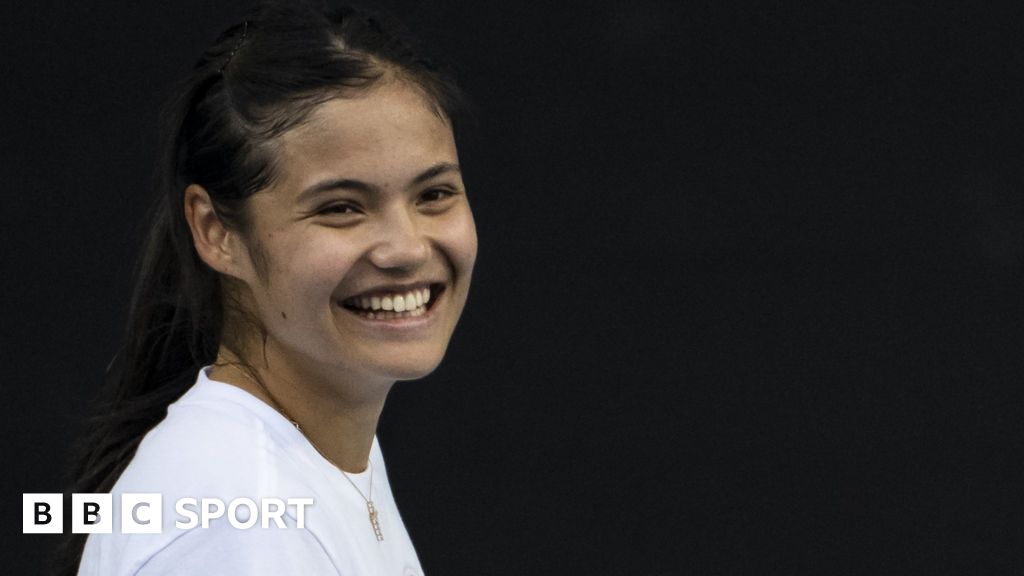 Australian Open: Why Emma Raducanu needs time and patience - BBC Sport