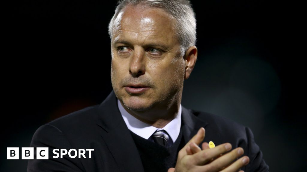 Kit Symons: Fulham sack manager after Birmingham defeat - BBC Sport