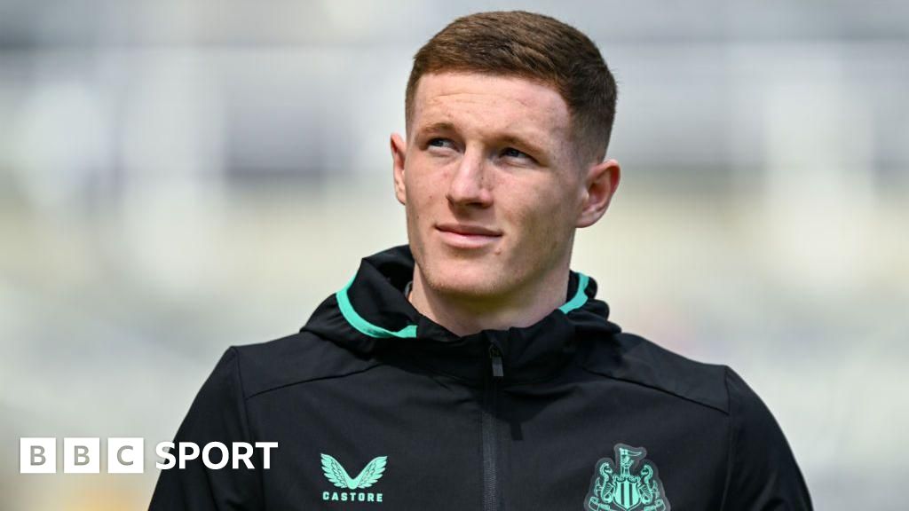 Nottingham Forest news: Elliot Anderson on Newcastle switch - BBC Sport