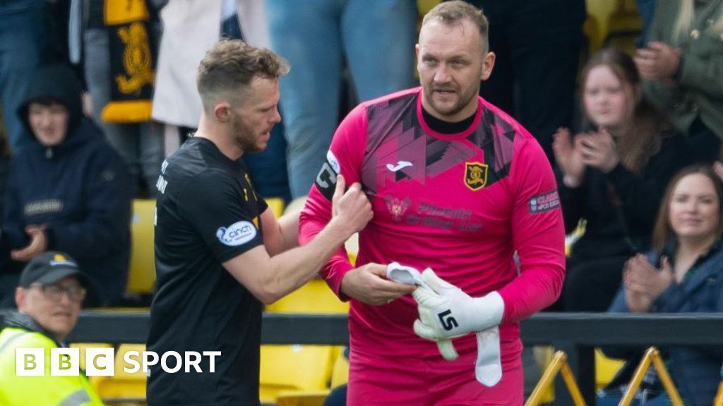 'Great signing' Maley stays as coach - BBC Sport