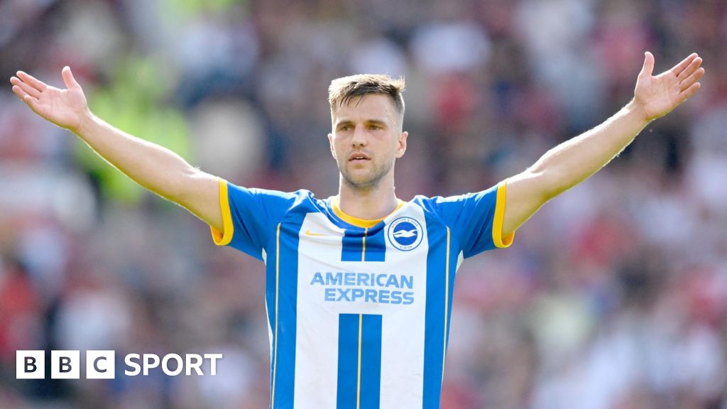 Brighton: V﻿eltman impressed by 'passionate' De Zerbi - BBC Sport