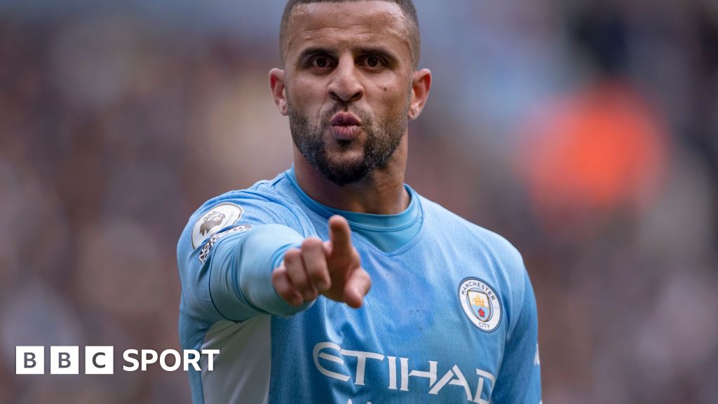 'Walker has been one of City's greatest signings' - BBC Sport