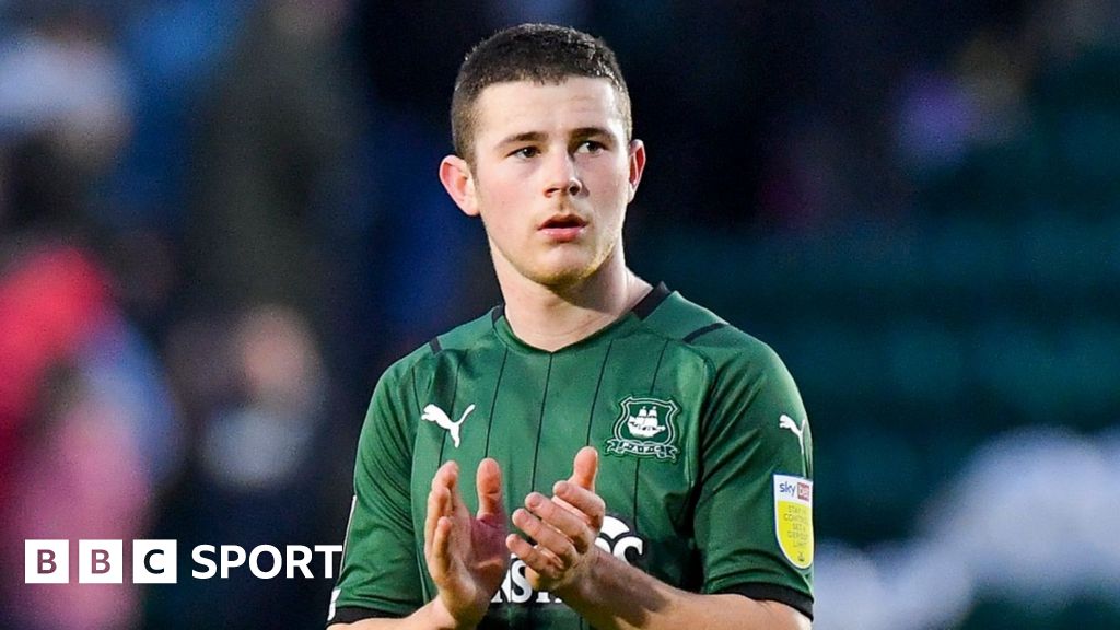 Adam Randell: Plymouth Argyle midfielder signs new deal until 2024 ...