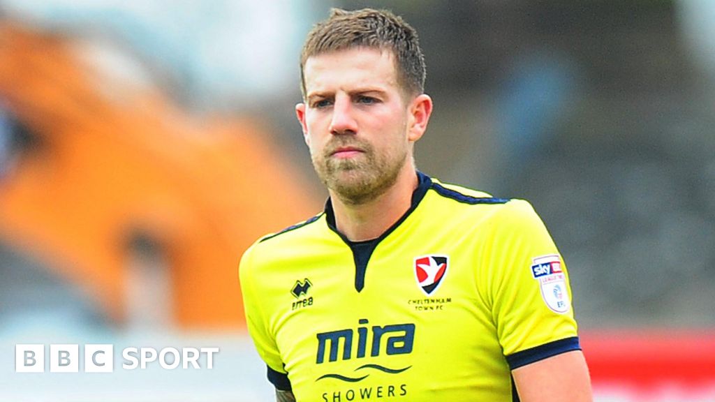Harry Pell: Colchester United sign Cheltenham Town midfielder - BBC Sport
