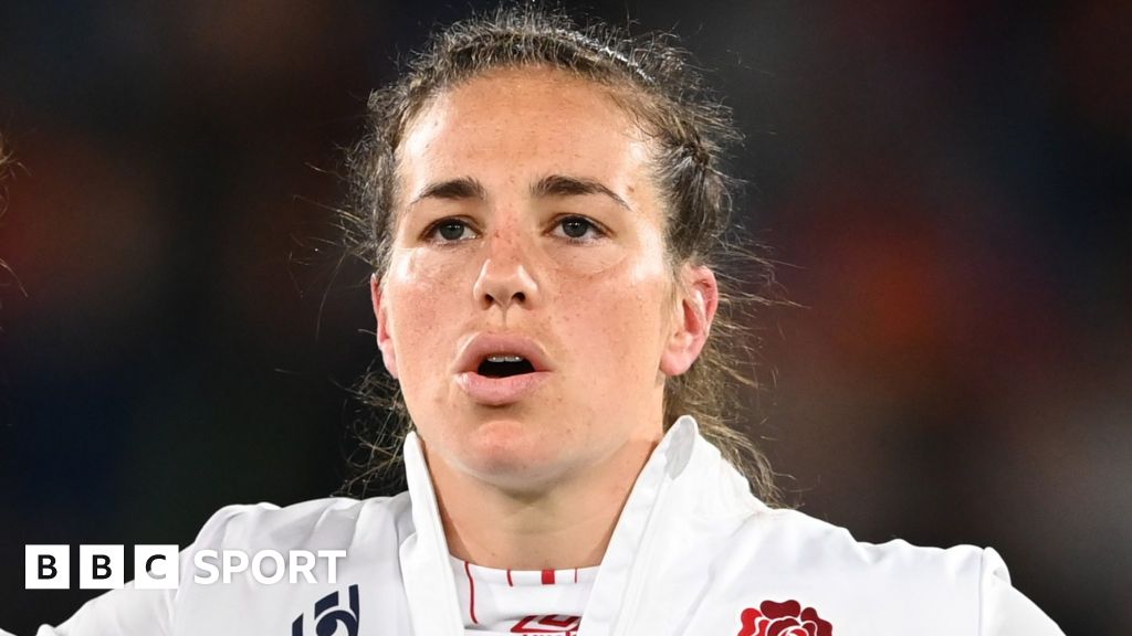 Emily Scarratt: England centre would 'love' Red Roses return but is ...