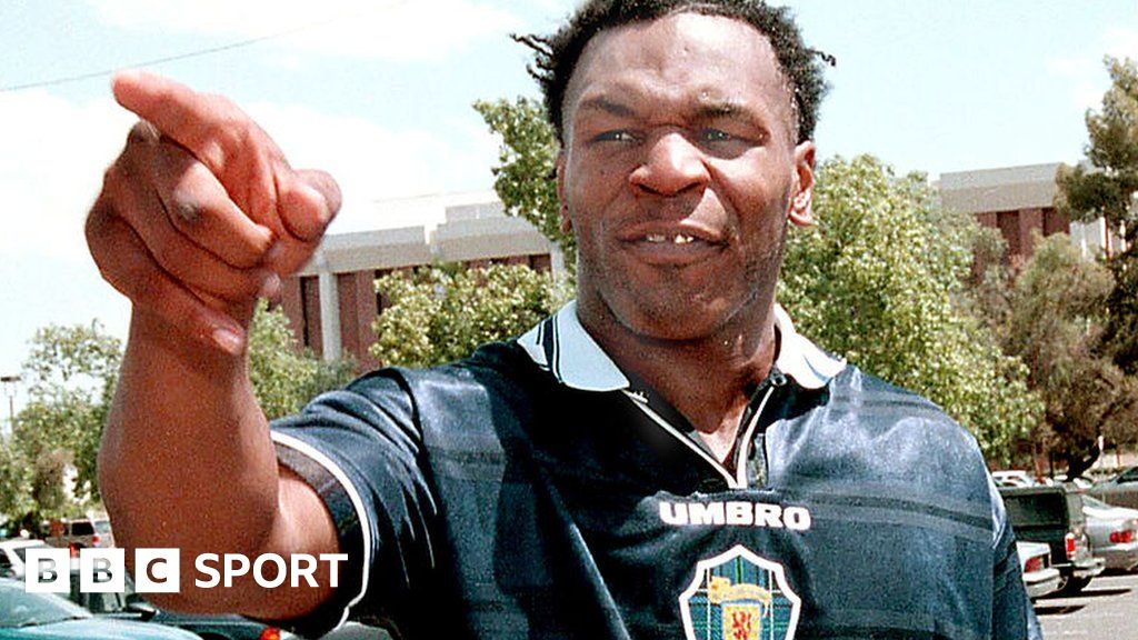 Lou Savarese recalls Hampden bout with Mike Tyson 20 years on - BBC Sport